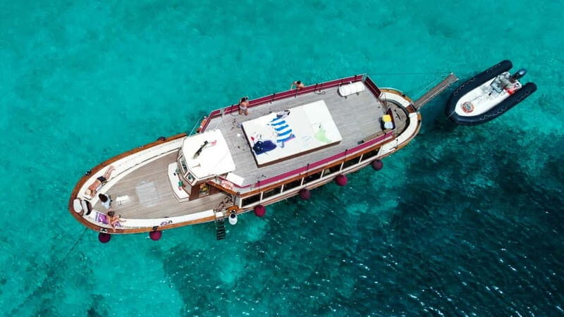 From Palau/La Maddal: Boat Tour of La Maddalena Archipelago - What’s Included and What to Bring