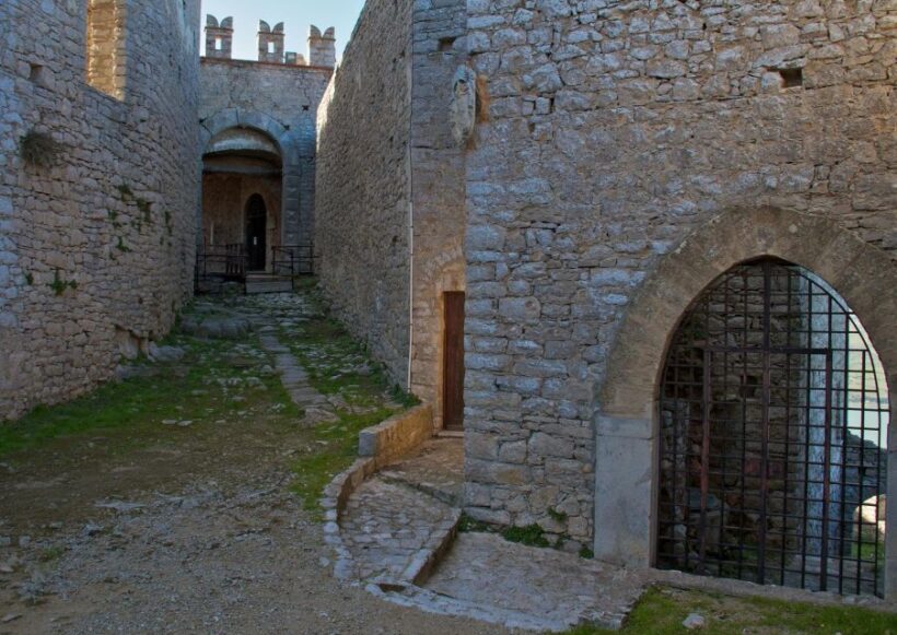 From Palermo: Medieval castle tour of Caccamo and Cefalù. - Final Thoughts: Is This Tour Right for You?