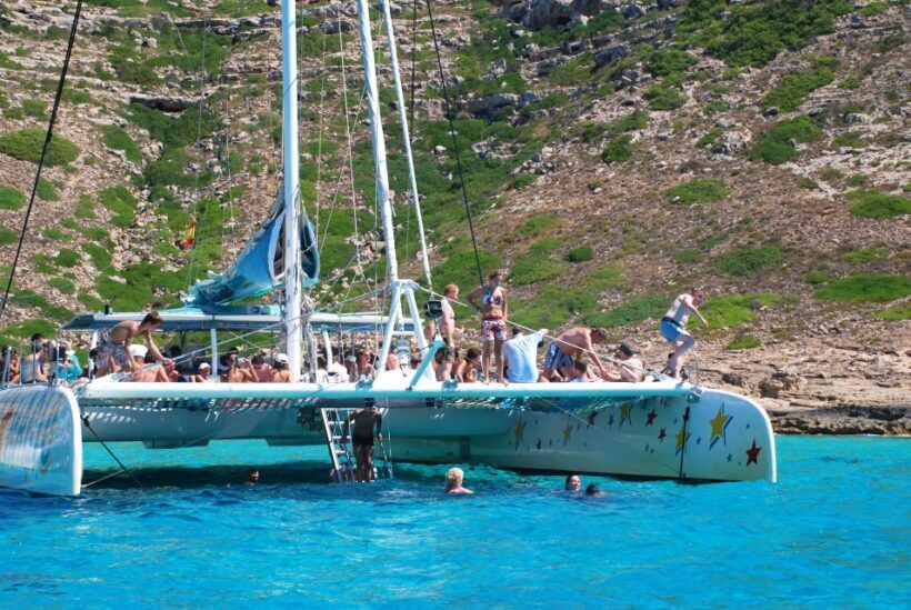 From Palma de Mallorca: Boat Cruise to Illetes - FAQ