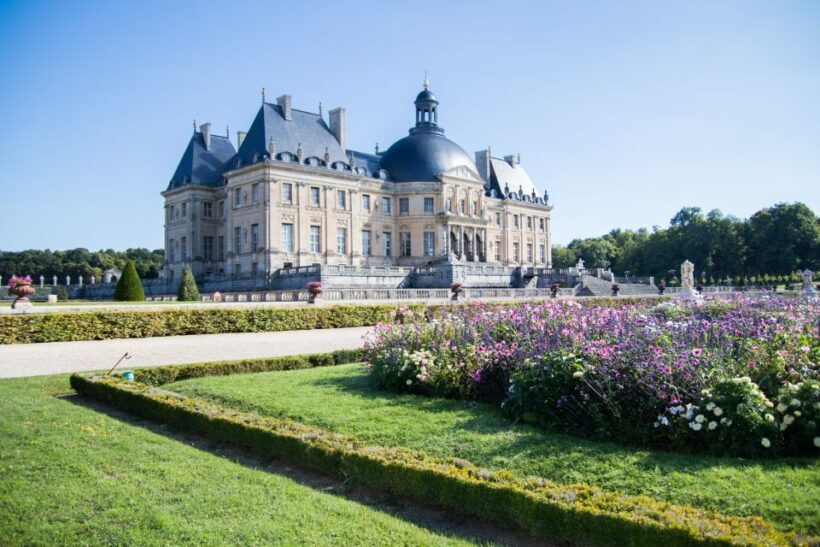 From Paris: Chateau de Fontainebleau & Vaux-Le-Vicomte Tour - What Past Travelers Say
