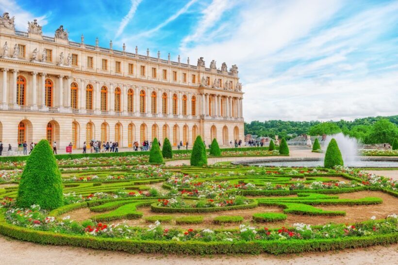 From Paris: Giverny and Versailles Palace Guided Day Trip - Key Points