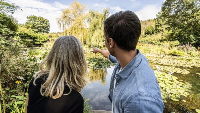 From Paris: Giverny Day Trip with Audio Guide or Live Guide - Who Is This Tour Best For?