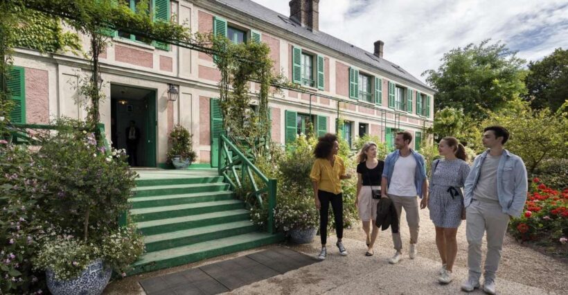 From Paris: Monet Impressionism Tour to Giverny by Minibus - Cost and Value