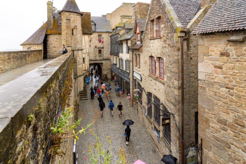 From Paris: Mont Saint Michel Day Trip with a Guide - Who Is This Tour Best For?