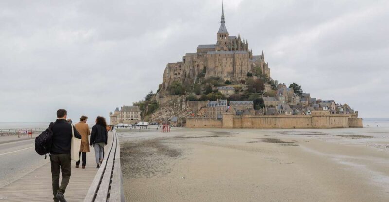 From Paris: Mont Saint-Michel Tour with Hotel Pickup Service - What’s Included and What’s Not