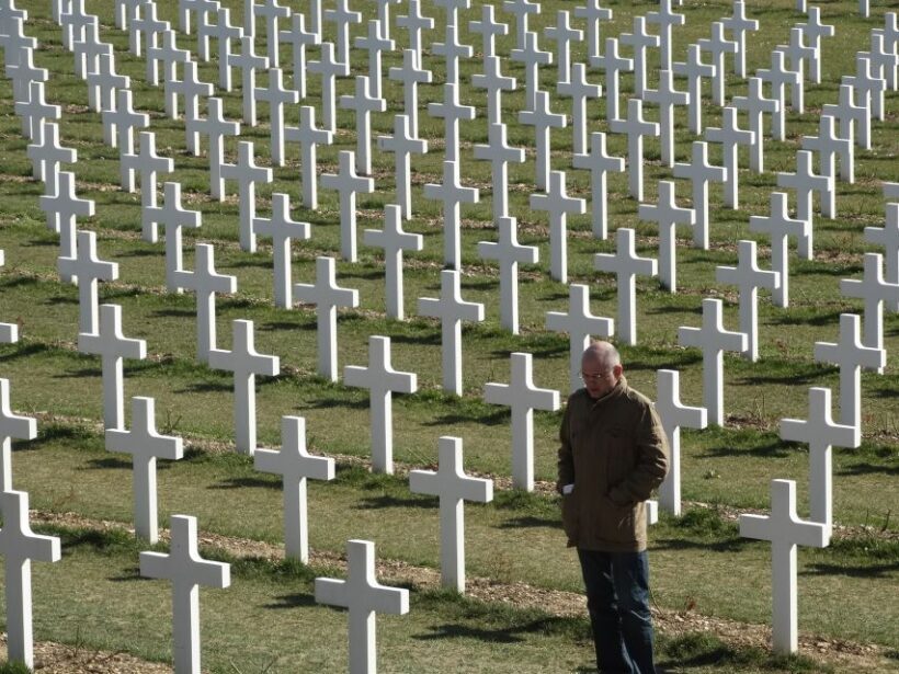 From Paris: Private Normandy D-Day Beaches Tour - Key Points