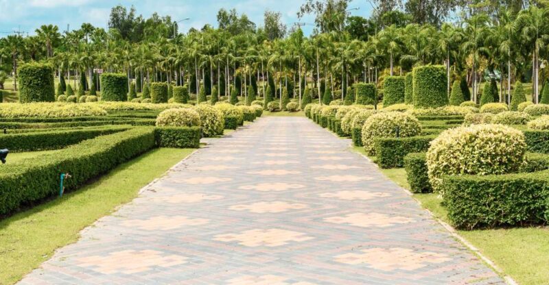 From Paris: Versailles Full-Day Guided Tour with Lunch - Who Will Love This Tour?