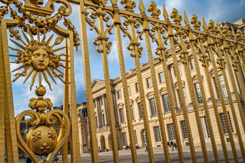 From Paris: Versailles Palace & Gardens Private Guided Tour - An Overview of the Experience