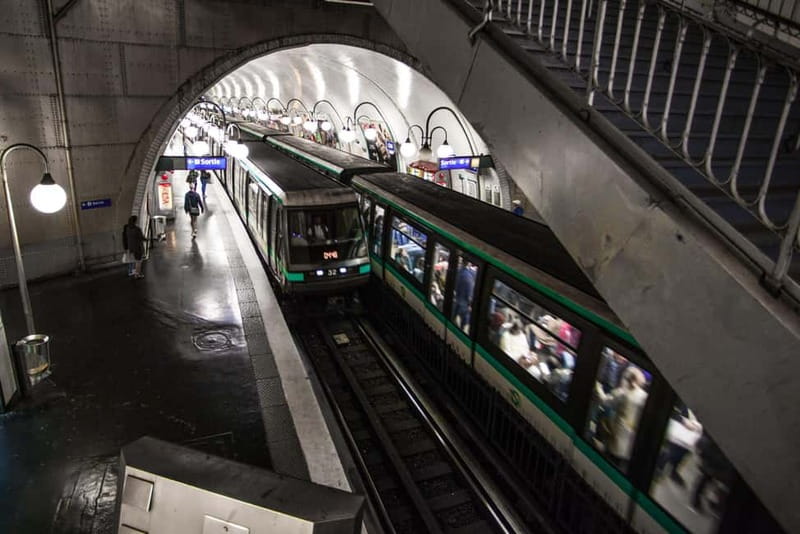 From Paris: Versailles Palace & Gardens with Transportation - Key Points