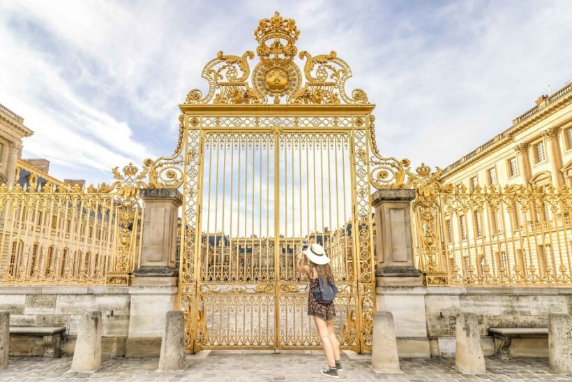From Paris: Versailles Palace Self Guided & Gardens tickets - An Introduction to the Experience