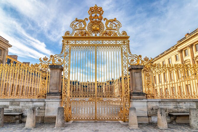 From Paris: Versailles Timed Entry Tickets & Gardens Access - Visitor Experience
