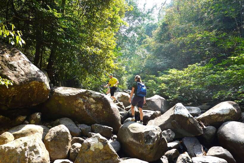 From Pattaya: Rayong Adventure Hike and Kayak Day Trip - Key Points