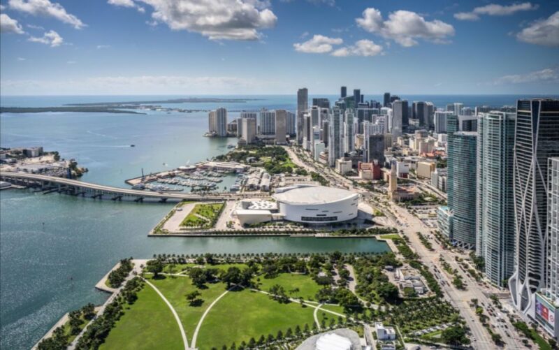 From Pembroke Pines: Helicopter Tour Over Miami - Why This Tour Delivers Value