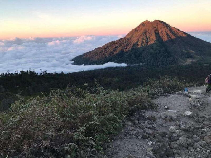 From Pemuteran: Kawah Ijen Midnight Tour With Sunrise - The Experience: What Travelers Say
