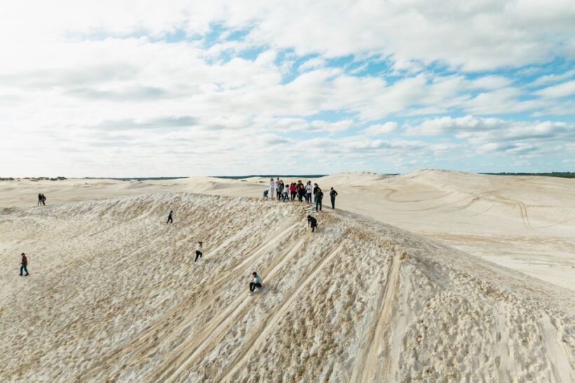 From Perth: The Pinnacles Desert Sunset and Star-Gazing Tour - Key Points