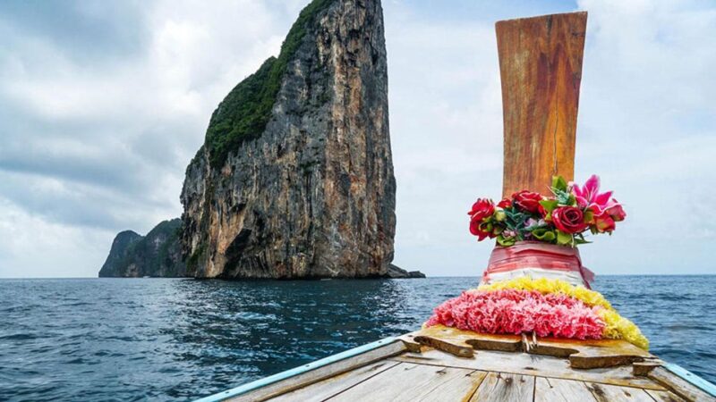 From Phi Phi: 6 Hrs Private Phi Phi Islands Boat Tour - Detailed Breakdown of the Itinerary