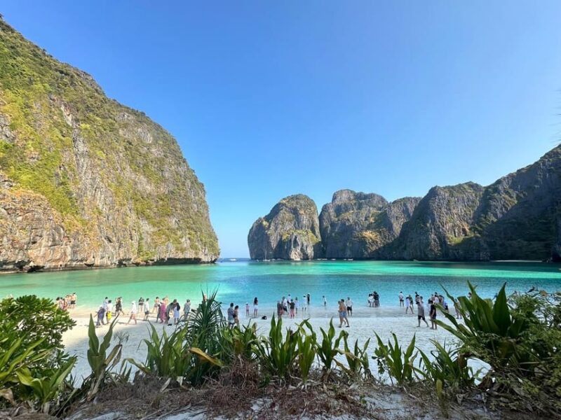 From Phi Phi: Luxury longtail boat charter Phi Phi Island - Introduction: A Luxurious Day on Phi Phi Islands