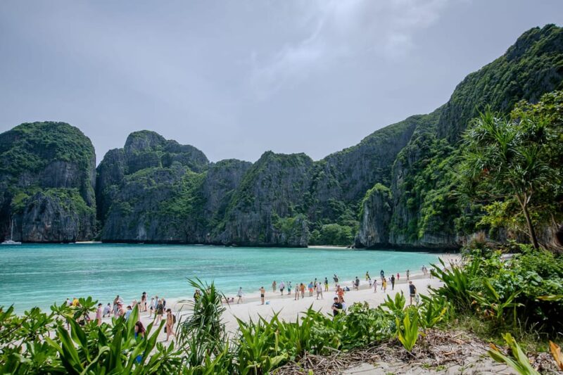 From Phi Phi : Maya Bay Longtail Boat Tour - Key Points