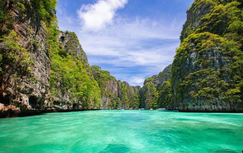 From Phi Phi: Sunrise Maya Bay, Pileh Lagoon Speedboat Tour - Who Should Consider This Tour?