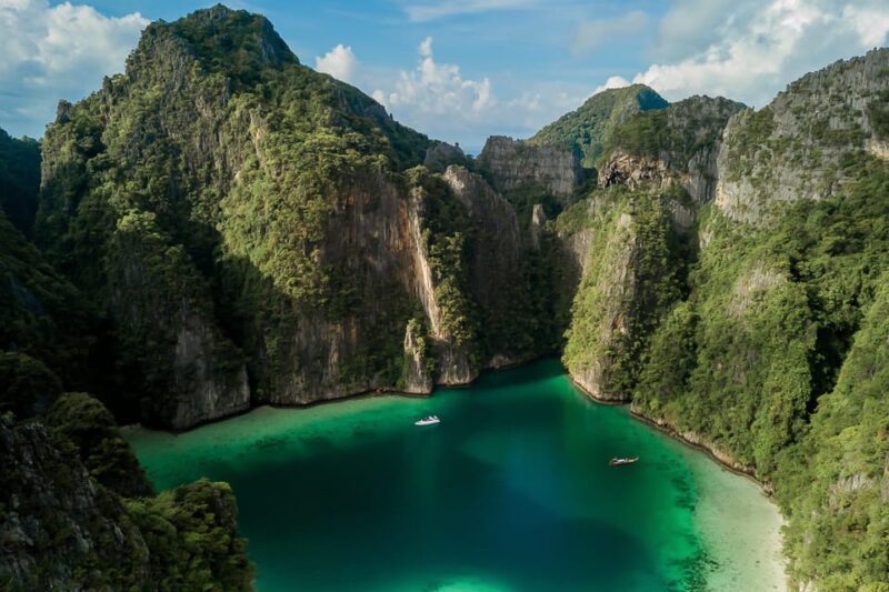 From Phuket Or Khao Lak: Phi Phi Islands Early Bird Tour - Who Should Consider This Tour?