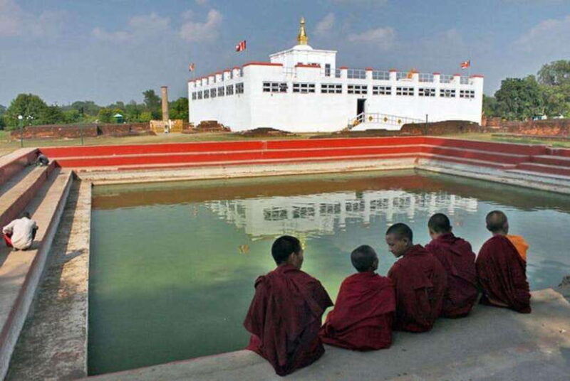 From Pokhara: 5-Day Lumbini and Chitwan Tour with Transfers - Delving into the Sacred Land of Lumbini