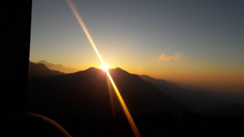 From Pokhara: Guided Tour to Sarangkot Sunrise with Day Hike - Breakfast and Rest at Sarangkot