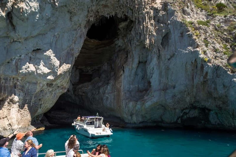 From Pompeii/Castellammare/Vico Equense: Capri Day Cruise - The Sum Up