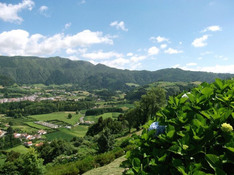 From Ponta Delgada: Furnas Lake Shore 4x4 Guided Day Trip - The Sum Up