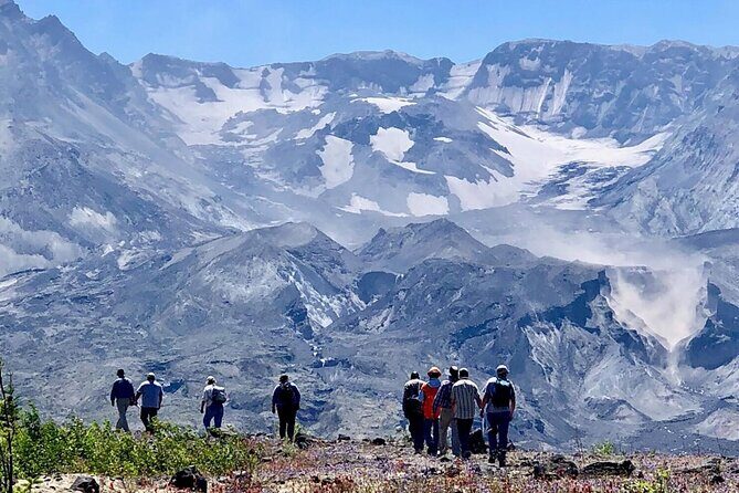 From Portland to Mt. Saint Helen Tour in a small group - Key Points