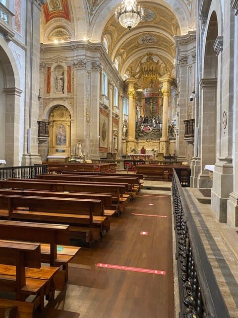 From Porto: Braga & Guimarães Day Trip with Lunch - First Stop: Braga — A City of Sacred Grandeur
