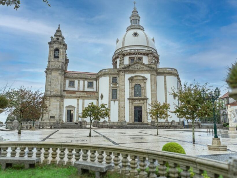 From Porto: Braga & Guimarães full day experience with lunch - Who Will Love This Tour?