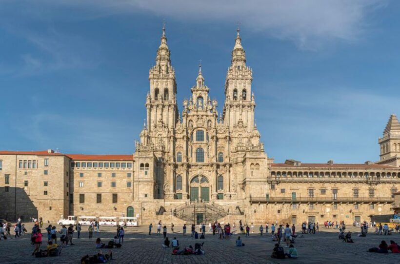 From Porto: Private Sightseeing Santiago da Compostela Tour - Final Thoughts
