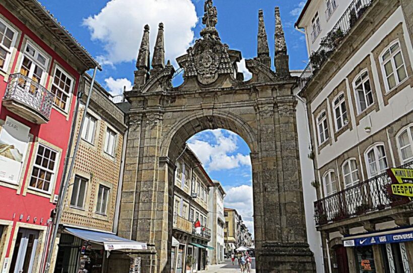 From Porto: Private Sightseeing Tour of Braga - What Makes This Tour Stand Out
