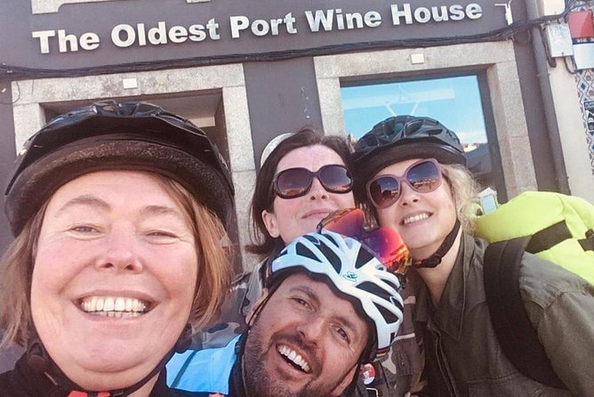 From Porto With View to Gaia: Private Bike Tour #Ducksideofporto - Discovering Gaias Daily Life