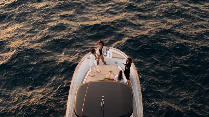 From Positano: Private Tour to Capri on a Gozzo Boat - The Sum Up