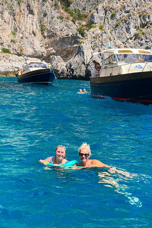 From Positano: Sail to Capri's Stunning Beauty - The Itinerary in Detail