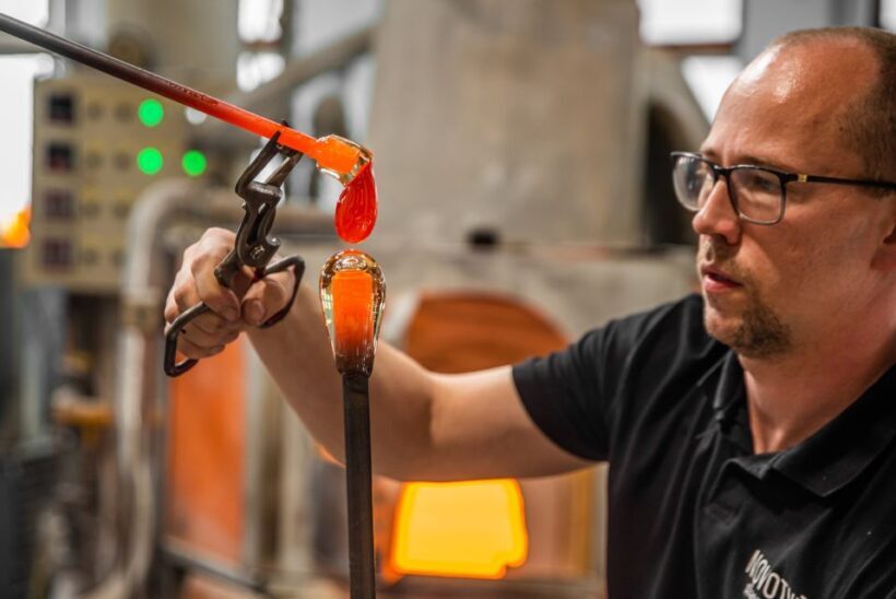From Prague: Bohemian Glass Crystal Private Tour with Lunch - Who Will Enjoy This Tour?