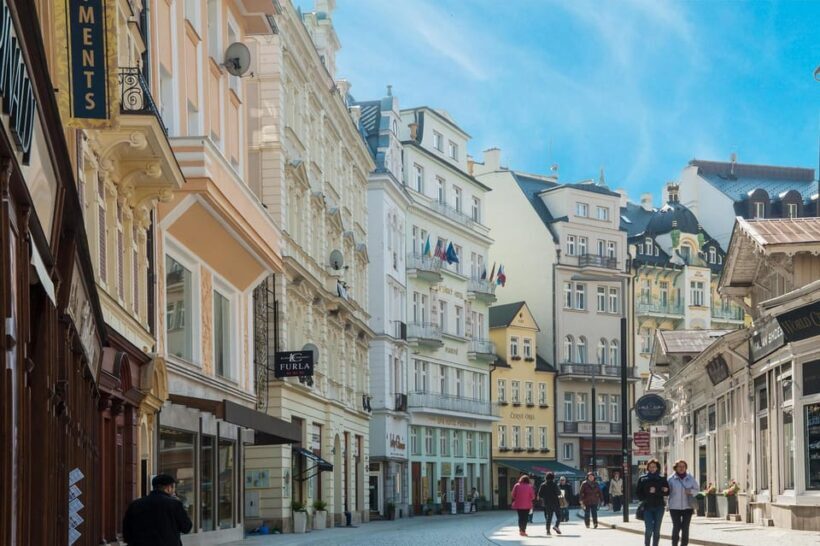 From Prague: Karlovy Vary Day Trip - Overview of the Experience