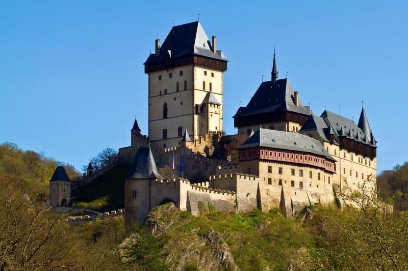 From Prague: Karlstejn Castle Skip-the-Line Ticket and Tour - What Makes This Tour Stand Out?