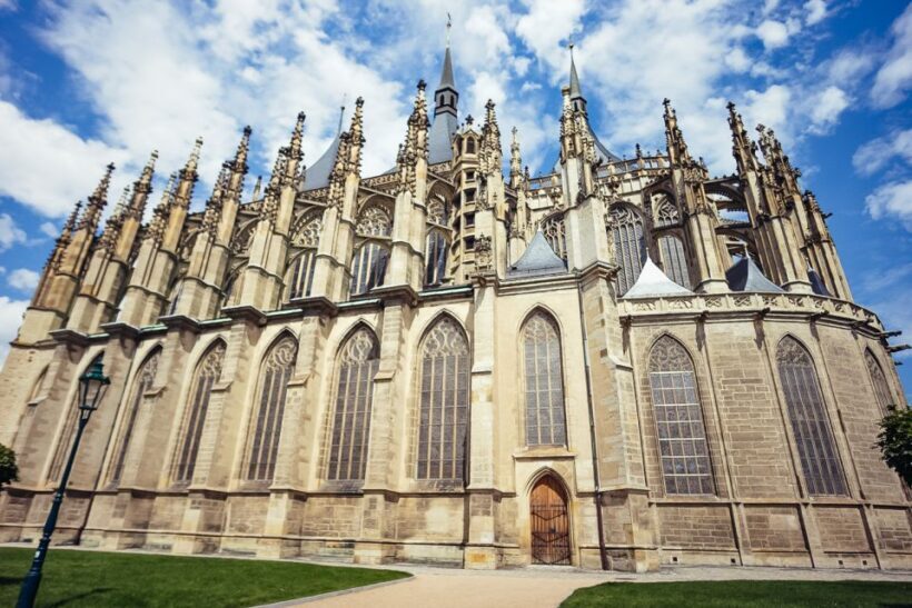 From Prague: Kutna Hora and Bone Chapel Tour - Exploring the Key Sights