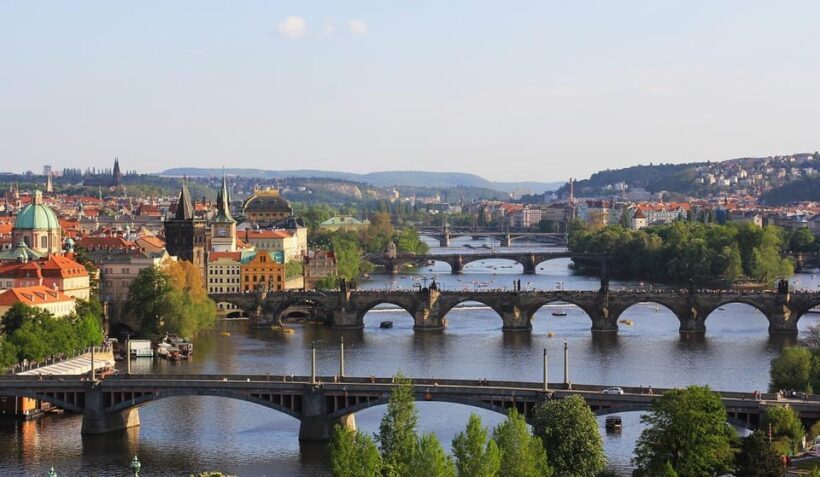 From Prague: Kutna Hora Day Trip with Local - Key Points
