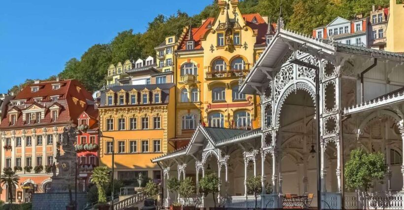 From Prague: One day trip to Karlovy Vary - FAQ