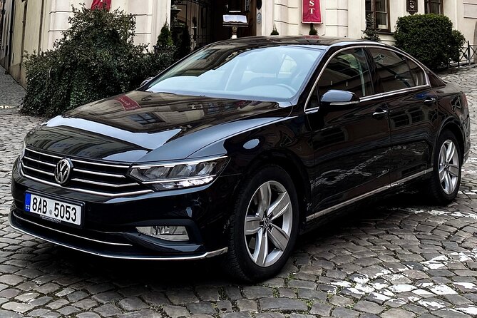 From Prague to Passau - Private Transfer by LIMOUSINE 3+1pax - Price and Value