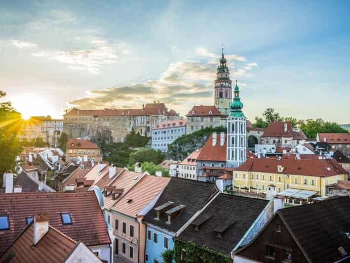 From Prague to the fabulous Cesky Krumlov:fullday experience - An In-Depth Look at the Cesky Krumlov Day Trip
