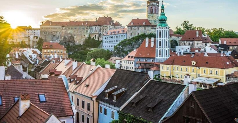 From Prague to the fabulous Cesky Krumlov:fullday experience - Authentic Experiences and What You’ll Love