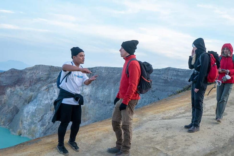 From Probolinggo: Ijen Volcano Sunrise Blue Fire Guide Tour - Detailed Breakdown of the Tour Components