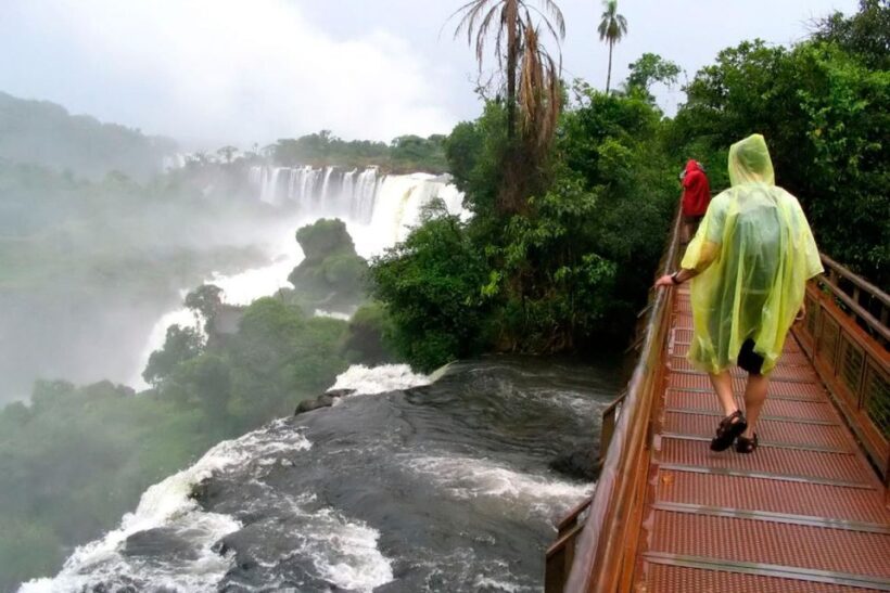 From Puerto Iguazu: Iguazu Falls 4 Tours 5-Day Package - Transportation and Guides: Making it Seamless