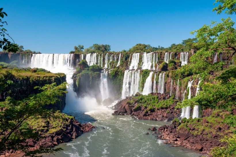 From Puerto Iguazu: Iguazu Falls 4 Tours 5-Day Package - Weather and Best Time to Visit