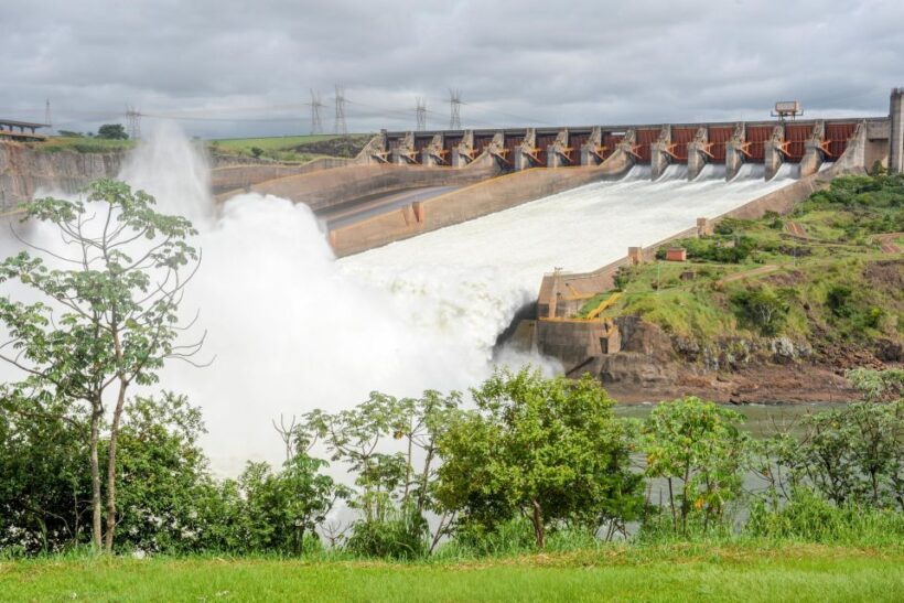 From Puerto Iguazu: Itaipu Dam Tour with Entrance Ticket - The Experience’s Strengths