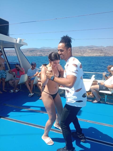 From Puerto Rico: Boat party along the coast. - Key Points